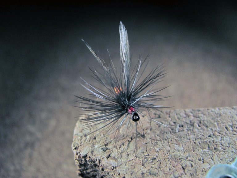 Mosca seca efémera modelo 66 sin muerte – Pesca con mosca de León
